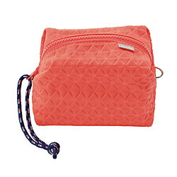 非常に軽く、持ち運びに便利な長めの取っ手（ストラップ）が付いています。素材はやわらかいポリエステルで、ほどよい伸縮性があるため、たっぷり収納していただけます。また、商品丸ごと洗濯ができ、速乾性があるのもポイントの1つです！（JIS規格基準）...