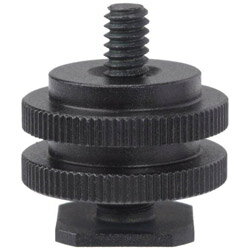 ■カメラのシューに三脚用の1/4インチ対応アクセサリーを取り付け可能にするアダプター■一般的な形状のアクセサリーシューに取り付け可能■底部はネジ穴付【製品仕様】■高さ:30mm■最大径:27mm■重量:20gカメラのシューに三脚用の1/4イ...