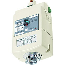 ■ブレーカ内蔵（20A・30A：BBW-30C型）上段3P回路用のターミナルプラグです。ブレーカ内蔵（20A・30A：BBW-30C型）上段3P回路用のターミナルプラグです。