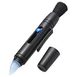 ナイロン製のブラシとシリコン製クリーナーで、OA機器やカメラなどの細かな隙間汚れのお手入れに適しています。約94mmのコンパクトなサイズで持ち運びにも便利です。シリコンクリーナー部は2種類の形状があり、お好みの形状で使用していただけます。■...
