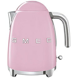 イタリア老舗キッチン家電ブランド「SMEG」。優しくもモダンな雰囲気をまとったケトル。1.7Lの大容量で、ティータイムやお料理など様々なシーンで、ご利用頂けます。ティータイムの優雅なひと時を。■大容量1.7リットル　コーヒーや紅茶、お料理な...
