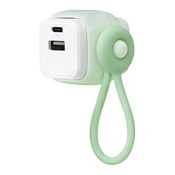 外出先でも、家の中でも、サッと持ち運んで充電できる！コンパクト設計。やわらかシリコン素材のケーブルリングは、ケーブルを束ねたり、使い方いろいろ！本体バンドとケーブルリングを合わせて使えば、充電器本体とケーブルをすっきりまとめて持ち運ぶことが...