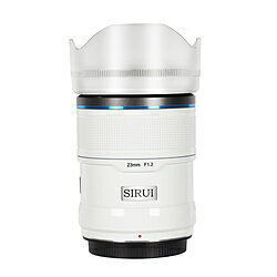SIRUI Sniperシリーズは、3つの焦点距離(23、33、56mm)のバリエーションがあり、最も手頃に手に入るF1.2 AFレンズです。一体型ステッピングモーターによる極めて高いオートフォーカス性能を実現した、F1.2の大口径が特徴の...