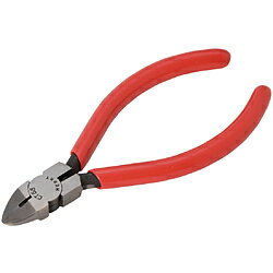 ■刃部に超硬チップをインサートし、φ0.5mmまでのピアノ線切断が可能です。■55Sの超硬タイプです。【仕様】・全長（mm）： 120・切断能力（mm）ピアノ線： φ0.5・ストレート刃・薄刃・ばね付・超硬チップ付・ソフトカバー付【材質／仕...