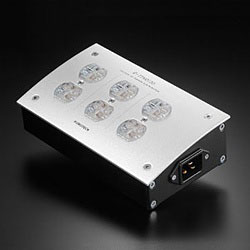 ■内部配線はFURUTECHμ-14ワイヤ（14 AWG）を採用。コンセントは FURUTECH の高品質オーディオグレードコンセントを使用、安定した質の良い電力を供給します。■本体内の底部には特殊な電磁波吸収材FURUTECH GC-30...