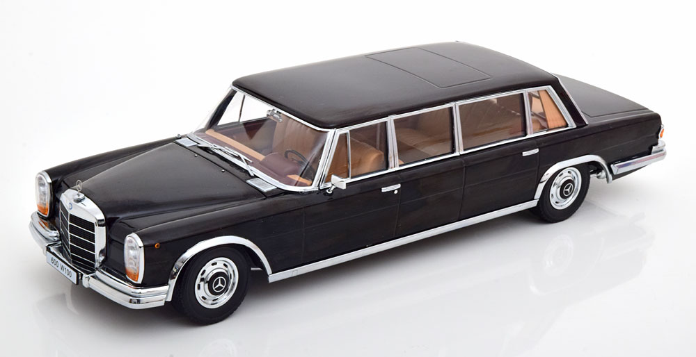 ●スケール：1：18　ダイキャストモデル　開閉ギミックなし。 ●メーカー：KK Scale