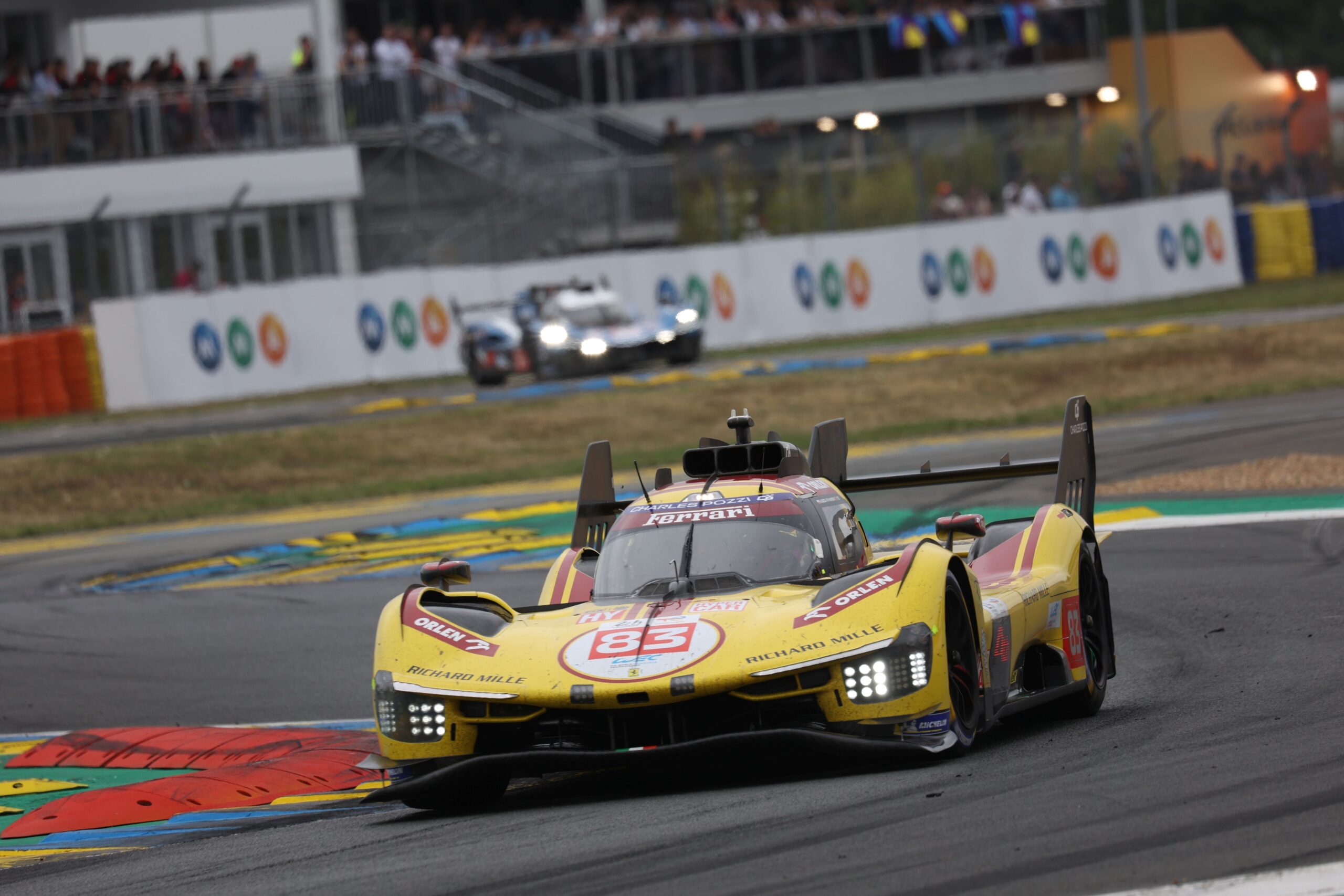 ●スケール：1:12　レジン・プロポーションモデル　アクリルケース付き ●メーカー：Looksmart