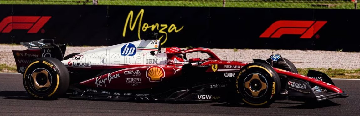 ●スケール：1：18　ダイキャストモデル アクリルケース付き ●メーカー：Burago