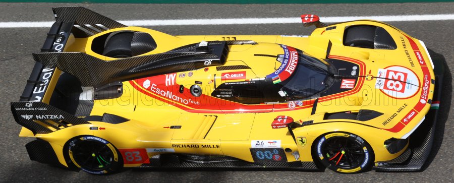 ●スケール：1：18　レジン・プロポーションモデル 開閉ギミックがなく、スタイリングを精緻に再現したモデルです。アクリルケース付き。 ●メーカー：Looksmart