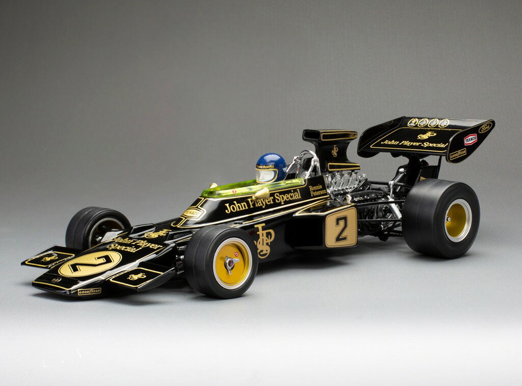 ●スケール：1：18　ダイキャストモデル ●メーカー：QUARTZO