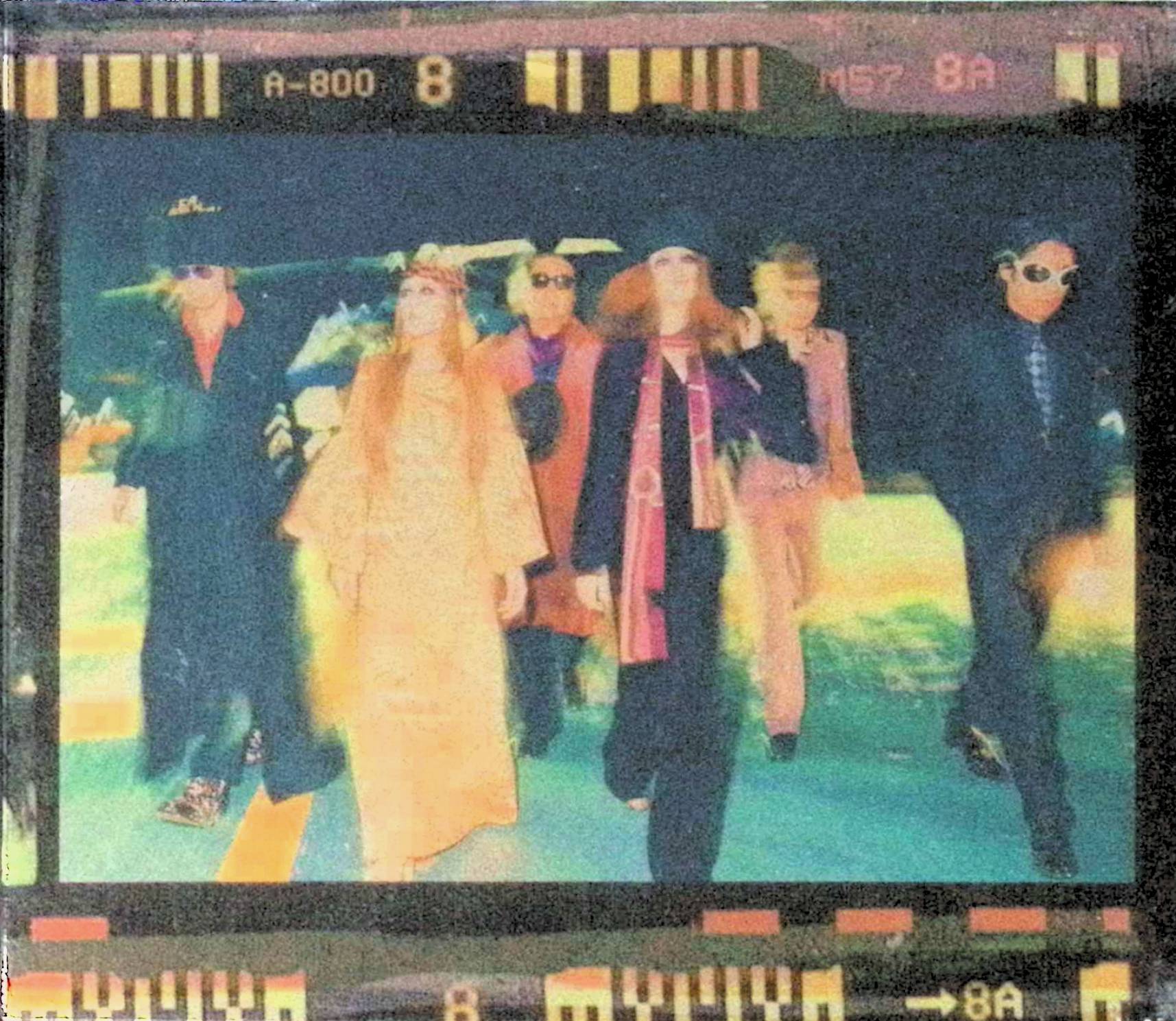 「 Trip Magic」 COSA NOSTRA 1　Round Trip 2　Love Kitten 3　Let's Sing and Dance (English Version) 4　Ibaya? 5　Sunny Day 6　I'm...