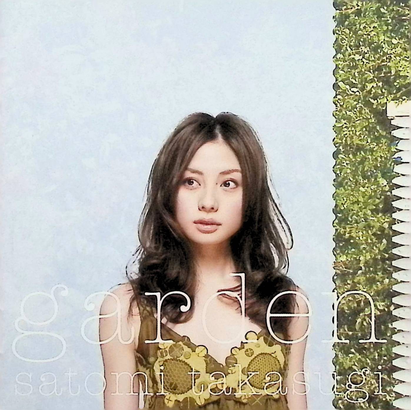 「 garden　初回盤」 高杉さと美 1 intro~primary colors~ 2 旅人 3 いちばんやさしい風 4 雪星 5 この胸にずっと 6 ホームタウン 7 君よ、光の礫を投げて 8 the FLUTTER of WINGS...