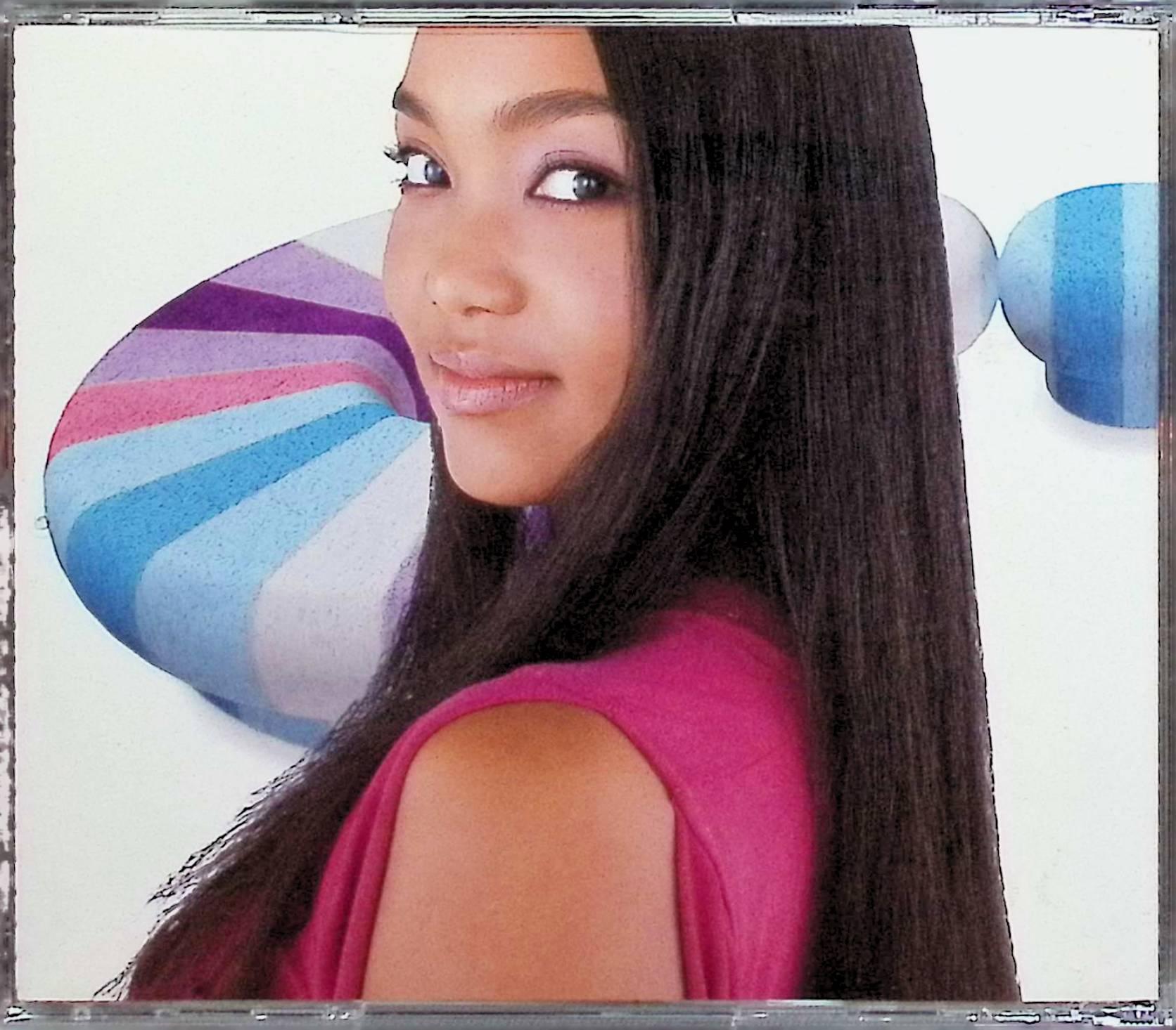 「 almost seventeen」 Crystal Kay feat.Verbal 1 hard to say 2 Missin’ U,baby 3 Girl U Love 4 Shooting star dust 5 Boyfrien...