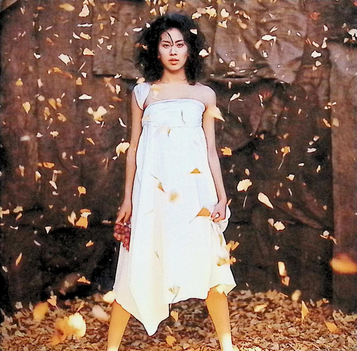 「 NATURAL BEAUTY」 CORE OF SOUL 1 Natural Beauty 2 FULL MOON PRAYER 3 子羊の神様 4 Trash the Pride 5 the DEEP SEA 6 Photosynth...