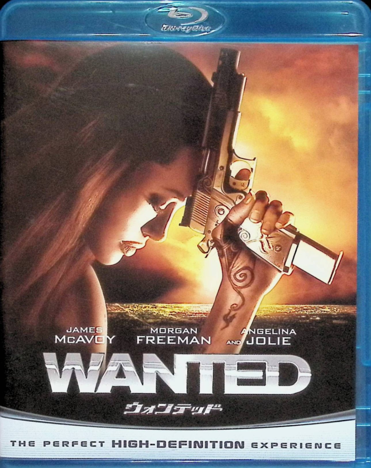 「 ウォンテッド [Blu-ray]」 ジェームズ・マカヴォイ、アンジェリーナ・ジョリー、モーガン・フリーマン、監督ティムール・ベクマンベトフ 内容解説 退屈な事務職の日々を送る青年ウェスリーの前に、謎の美女フォックスが現れる。彼女は千年の...