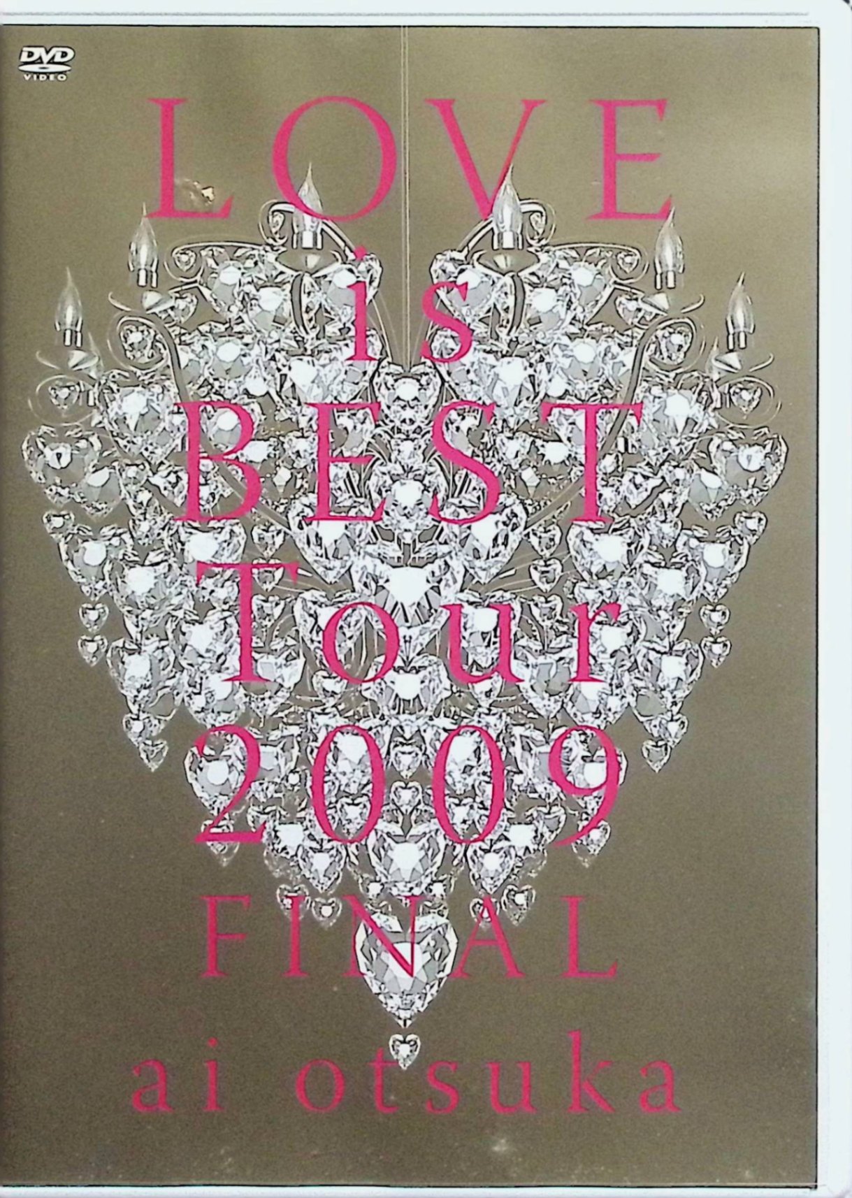 「 大塚 愛 LOVE is BEST Tour 2009 FINAL [DVD]」 大塚愛 収録曲リスト 1. チケット 2. HEART 3. 甘い気持ちまるかじり 4. drop. 5. 恋愛写真 -春- 6. 本マグロ中トロ三〇〇円...