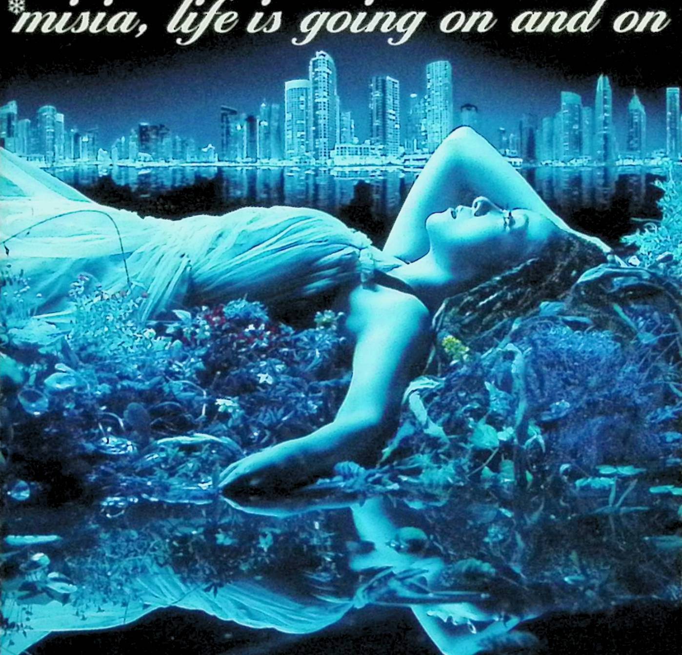 「 Life is going on and on(通常盤)」 MISIA 1 アイノカタチ [feat.HIDE GReeeeN] 2 君のそばにいるよ 3 Interlude 4 Sparks!! 5 来るぞスリリング [Album V...
