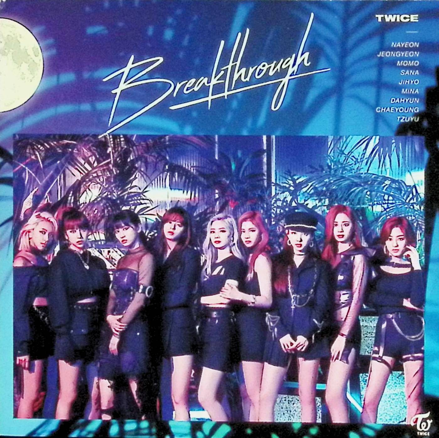 「 Breakthrough (通常盤)」 TWICE 収録曲リスト 1. Breakthrough 2. FANCY -Japanese ver.- 3. Breakthrough (taalthechoi Remix) 4. Break...