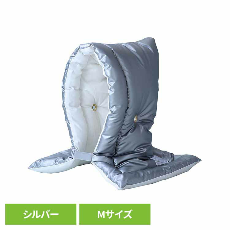 ◇日本防炎協会認定品◇表地にはアルミ蒸着させた生地を使用◇裏地には防炎の生地を使用し、中わたには難燃性のポリエステルわたを使用◇あご止めゴム付きで災害時には頭をガード◇両面には防災クッションを頭にかぶった時に音がよく聞こえるよう、耳穴があい...