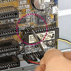 DOS/Vマザーボード用ジャンパピン。DOS/V機の設定変更やアップグレードの際に使うジャンパピンです。検索キーワード:SANWA SUPPLY | さんわさぷらい | パーツ |DOS/Vマザーボード用ジャンパピン。　