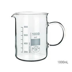 持ち手が付いているので便利です。ガラス手付ビーカー 1000mL (1個)。持ち手が付いているので便利です。容量（mL）：1000一目盛：200mL〜800mLまで100mLサイズ（mm）：φ105×145材質：硼珪酸ガラス★※名入れ対応可...