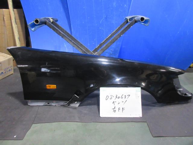 メーカー メルセデスベンツ 車名 ベンツ Sクラス 型式類別 06968-0121 グレード 5000 500SEL 認定型式 E-140051 車両タイプ 4ドアセダン 年式 H4/ シフト 駆動 通称型式 エンジン型式 119 ミッショ...