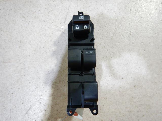 メーカー トヨタ 車名 ポルテ 型式類別 17320-0001 グレード 1500 F 認定型式 DBA-NCP141 車両タイプ 3ドアハッチバック 年式 H25/4 シフト 駆動 通称型式 エンジン型式 1NZ-FE ミッション型式 ア...