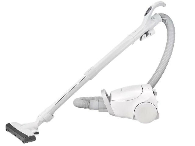 ［※お取り寄せ商品です※］ ■軽さとハイパワーを両立させたコンパクトモデル。 　軽量素材採用で、本体質量（※本体のみの質量です。）2.8 kg（電源コード含む）と小型化を実現。さらに吸込仕事率 560 Wの強力パワーも両立させました。一体感...