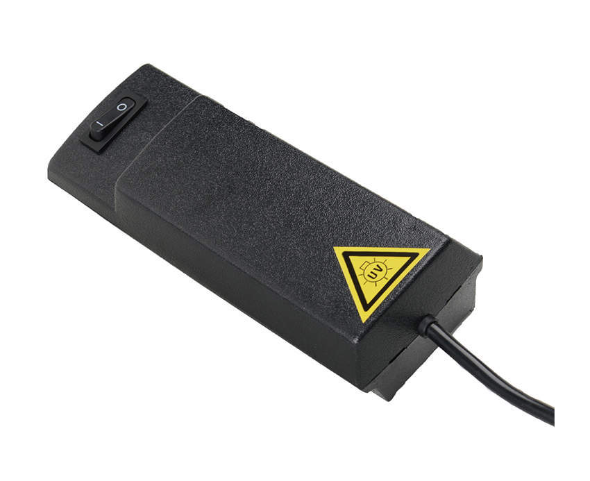 【画像はイメージです】【納期について】発送日が配送予定を超える場合は、別途メールや問合せフォームにてご相談いたします。★数量・大口割引も受付中！お問い合わせください。 ■UVランプ UVG-11の特長 軽量・コンパクトで扱いやすいハンディタ...