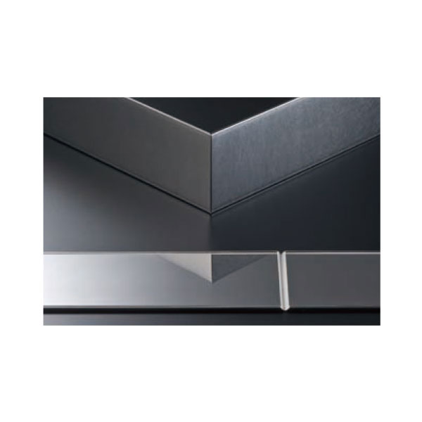 商品名 メタカラー建材 [T] SK-FBフラットバー発色タイプ ヤクSK-40FB L800 ブラックヴァイブレーション 品番 MC-SK-40FB-8BKV 寸法 40mm 厚み 2.0mm 長さ 800mm 材質 ABS樹脂 + ステ...