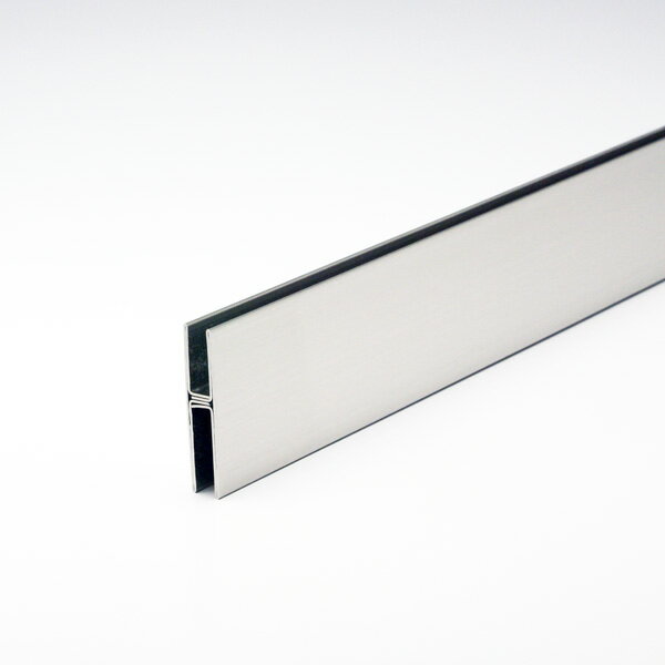 商品名 ステンレスハカマ 10mm用 75mmH　SCH-1-1075S 寸法 幅 14.5mm　x　高さ 75mm　溝幅：10.6mm ガラス厚 10mmガラス 長さ 1490mm　（※多少の誤差がございます） 材質 SUS304 表面 ...