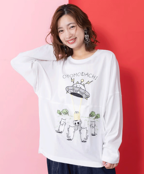 ＊商品詳細＊ 商品名 scolarparity スカラーパリティ　361112：ネコ星へのご招待Tシャツ 定価￥7,590 ＋　ScoLar Parity商品　＋ ■デザイン UFOに運ばれ、「ネコ星」へお友だちとして招かれたウサギ。 地上...