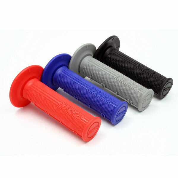 【品名】 チームグリップ　クローズドエンド 【品番】 D41-04-104 【仕様・特徴】 グリップ上部に手の平にマメが出来にくいダイヤモンドパターン。グリップ下部は、指先が引っかかりやすく滑りにくいワッフルパターンを採用。スタンダードエン...