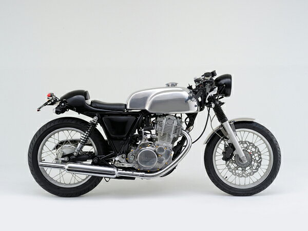 【品名】 スリップオンキャブトンタイプマフラー　SR400（'10〜）〈RH03J〉FI用 【品番】 92255 【特徴・仕様】 ■SR400（'10〜）〈RH03J〉FIモデル専用 ■スリップオンキャブトンタイプマフラー 従来のキャブトン...