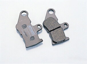 【品名】 ノンフェードディスクパッド 【仕様】 PY-6 【特徴】 ストリート用。 ▲注意:ブレーキ関連パーツの整備及び取り付けに二輪整備資格は、必要ではなくなりましたが重要なパーツですので、整備士に依頼する事をおすすめします。 ●ブレーキ...