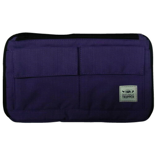 スキミング防止素材を本体に内蔵した薄型タイプのウエストポーチ。ロゴ部分はリフレクター生地（反射材）を使用。商品詳細サイズ（本体サイズ）縦14×横24×奥行2cm、（胴囲）最長120cm[伸縮自在]素材（表面）ナイロン、ポリエステル、塩化ビニ...