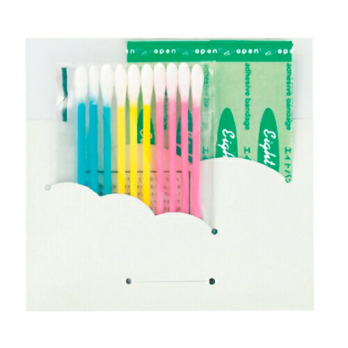 絆創膏と綿棒を紙ケースにセット。カバンの中にあると重宝します。販促品やちょっとしたギフトにも最適！●本体サイズ100X105X5mm●パッケージ形態：紙ケース●商品内容：絆創膏M5枚、カラー綿棒10P※価格は最低発注単位1000の価格です。...