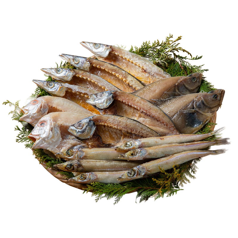 山陰沖の新鮮な魚の干物詰合せです。「あじ」など、人気の高い魚をご準備致しました。焼くとふっくらほくほく、山陰名物の干物を、この機会にぜひご賞味ください!■商品名:山陰海鮮一夜干しセット■商品説明:れんこ鯛開き(2尾)200g・沖きす丸干し丸...