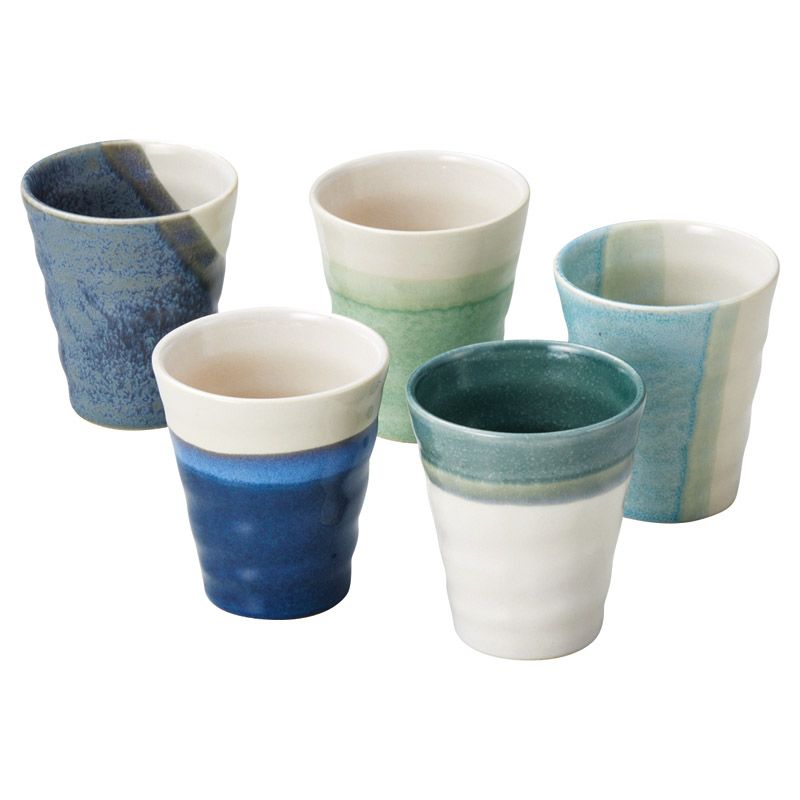 　ギフトサービスについて自然の色合い、手作りの温もり。毎日のリラックスタイムを彩るカップセット。自然をイメージした柔らかなブルー、グリーン、グレーなどのグラデーションが特徴です。コーヒーお茶など、どんな飲み物にも合うシンプルで実用的なデザイ...