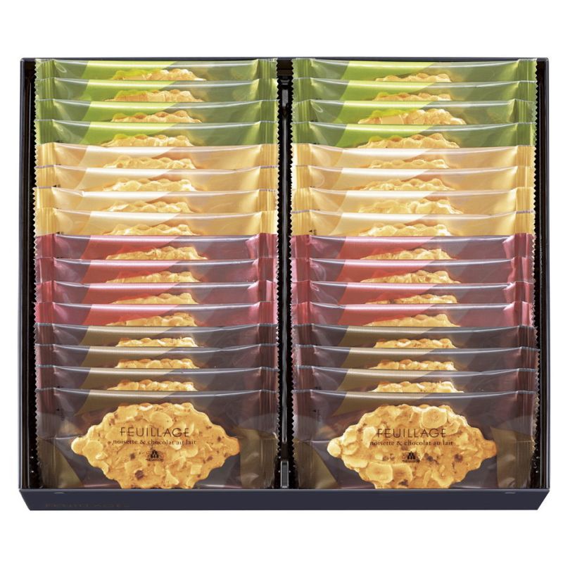 　ギフトサービスについて※2月頃に内容等変更になる場合がございます。スライスナッツをしきつめてパリッと香ばしく焼き上げたクッキーにバランスよくチョコレートをサンドしました。■商品名:ファヤージュ■メーカー品番:MO-4806■温度帯:常温■...
