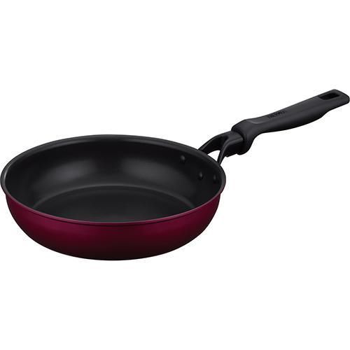 　ギフトサービスについてハンドルがより握りやすく、より洗いやすくなりました。小さめで使いやすい内径24cmサイズ。硬質フィラーを配合した、耐久性コーティング。焦げ付きにくく、深型設計だから、煮込み料理や揚げ物にもバッチリ。IH・ガスコンロ両...