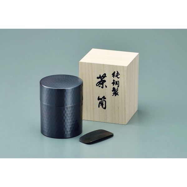 　ギフトサービスについてMade in japan茶筒/89×110mm、茶箕/全長80×38×6mm茶筒/354g、茶箕/21g■生産地:日本■素材・成分:茶筒/銅、茶箕/銅■パッケージ:個包装■製造年:2026日本の燕三条が誇る「mad...