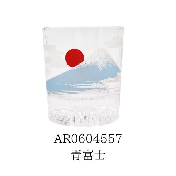 　ギフトサービスについてきらめく日本のシリーズきめ細かいガラス粒を表面に焼きつける「クリンカー加工」という技法を用いたロックグラスです。雄大な美しい富士山を、見た目だけでなく手触りもお楽しみいただけます。全て手作業のため、1つ1つの仕上がり...