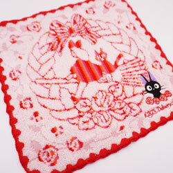 魔女の宅急便 タオルハンカチ 25×25cm 学生　通勤通学、外出時に毎日の必需品　エチケットとして。 お子様（子供会・退会・卒業・引退・記念やお世話になった方（転勤/退職/お礼/お返し）へのプレゼントに かさばらないサイズ　　綿100％　...
