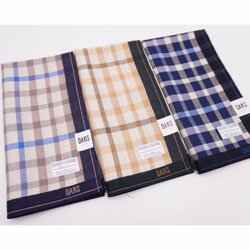 DAKS ダックス　紳士綿ハンカチ。大人っぽいおしゃれなハンカチ　47×47cm　綿100％　日本製　 御挨拶、御礼などに。ビジネスマン　学生　通勤通学、外出時に毎日の必需品　エチケットとして。 お世話になった方（会社関係）へのプレゼントに...