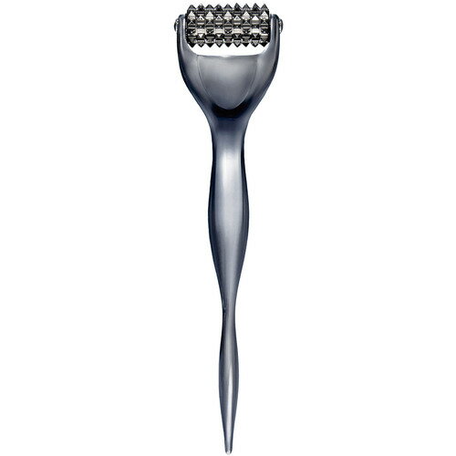 アルファックス AP709244 熱伝導トリートメントローラー ブラック●108本の“刺さない美容鍼”コリをほぐし、肌を整える!刺さない美容鍼で温感フェイスケア。渦巻き状に配置された108個の突起がお肌をほぐし、整えていきます。●てい鍼ポイ...