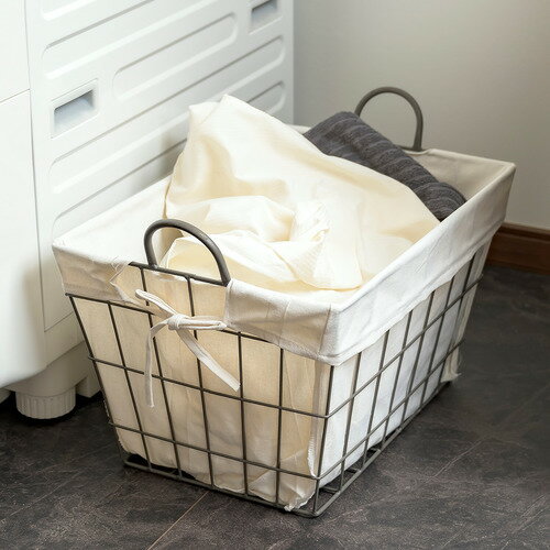 ランドリーバスケット 51−05 ホワイト 幅44×奥行32×高さ26（31）●カゴはしっかりとしたワイヤーを使用、白い生地とのツートンで清潔なイメージです。【仕様】サイズ(cm)幅44×奥行32×高さ26（31）個口数量1素材ワイヤー・布...
