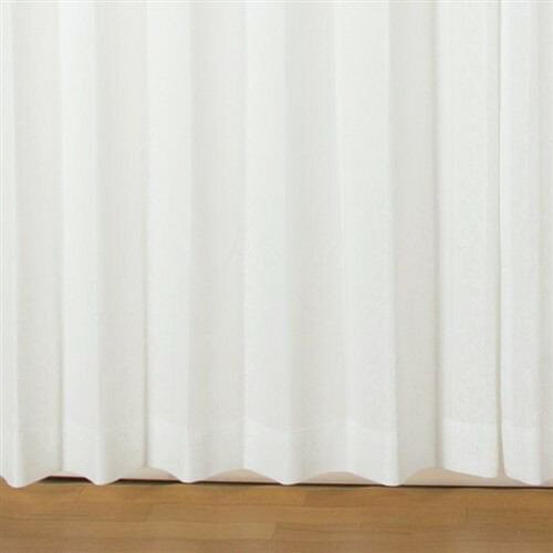 カーテン アングルレース ホワイト [100×103] 2枚入●ミラー効果で、外から室内が見えにくく安心です。●着火しにくく燃え広がりにくい、防炎カーテンです。●遮熱・断熱効果がある省エネカーテンです。●UVカット効果で、お肌や家具などのひ...
