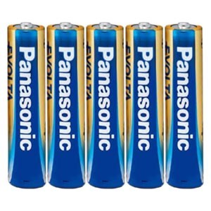 パナソニック LR03EJSP/ 5H アルカリ乾電池単4形 4本+1本パック Panasonic EVOLTA【仕様】(一本あたり)タイプ：アルカリ乾電池形状：単4形サイズ(約)：直径10.5×44.5mm商品内容：5本入り エコパッケージ