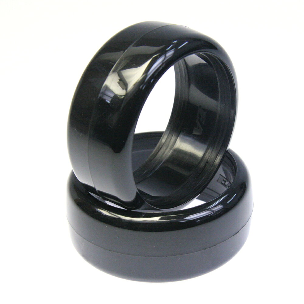 タミヤ1/10ツーリングホイル用ドリフトタイヤです。幅26mm、外径約63mm、内径約52mm